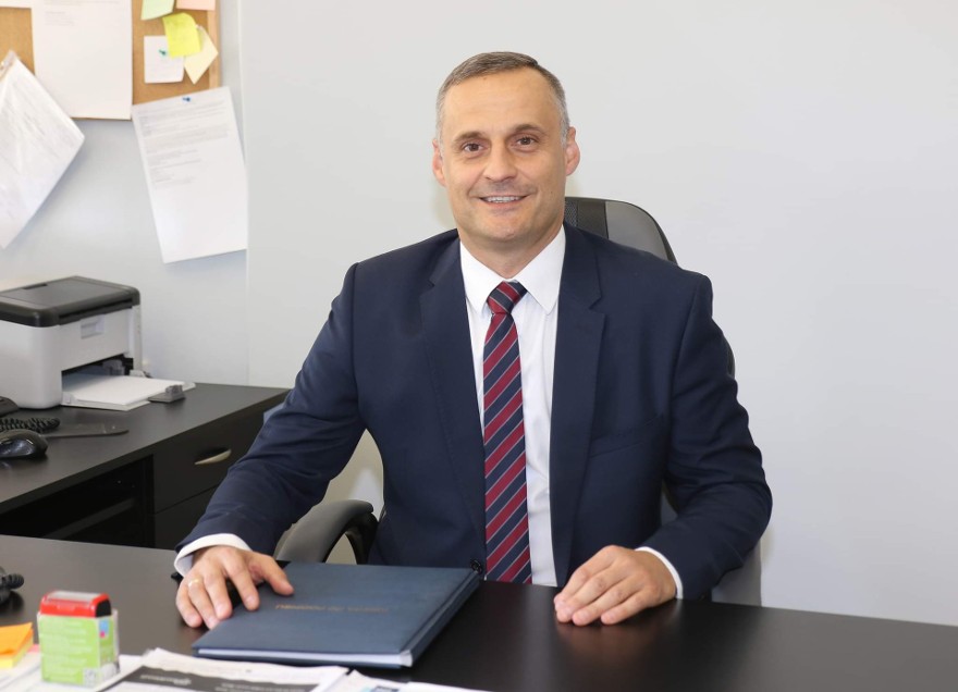 Łukasz Stochmal - kandydat w plebiscycie "Dyrektor Roku Placówki ...