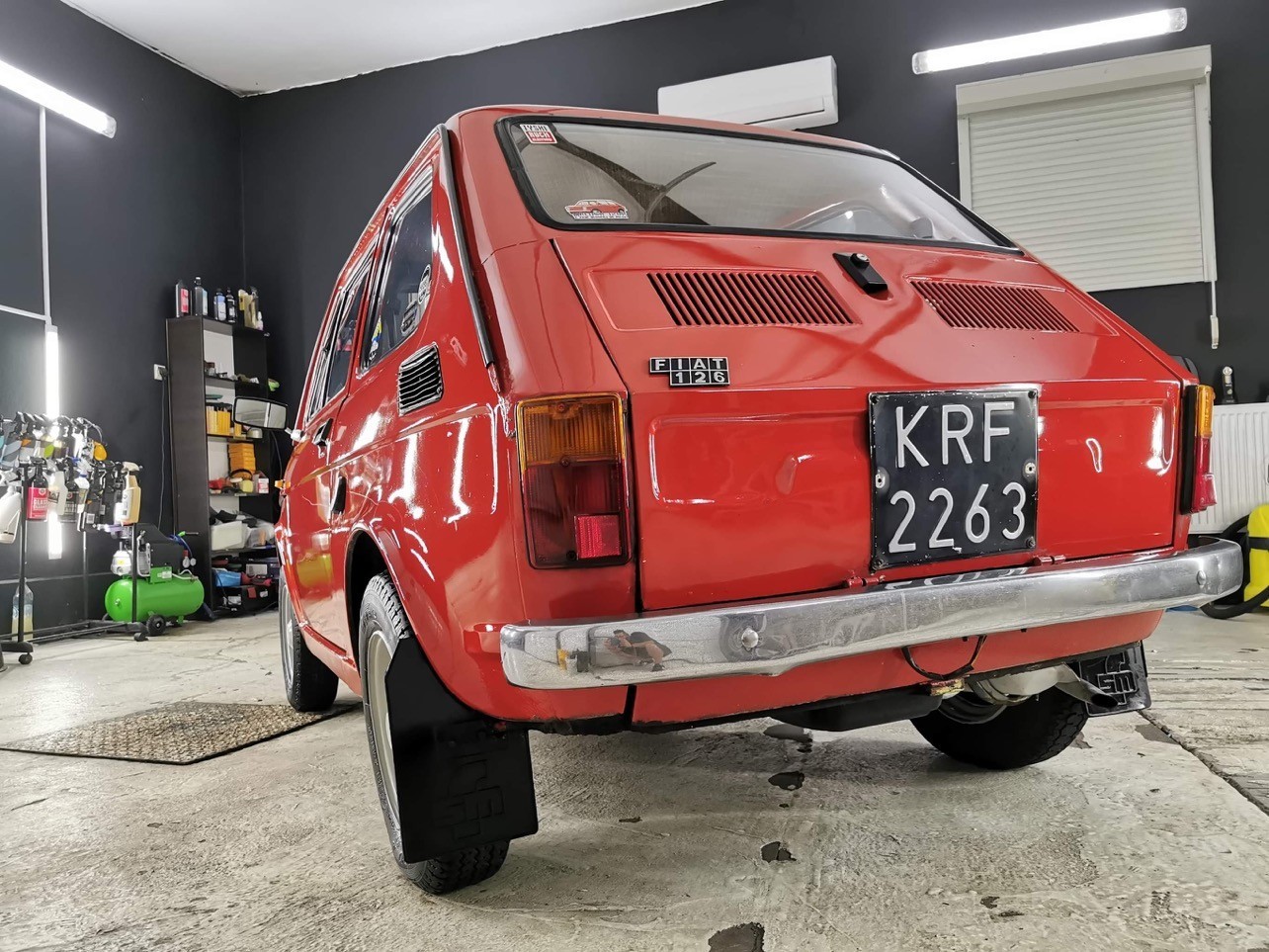 Fiat 126p, 1980 - kandydat w plebiscycie "Wybieramy zdjęcia samochodów do kalendarza" | Dziennik ...